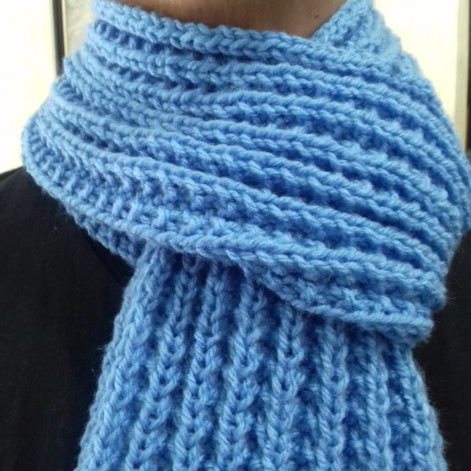 Simples Artes Lu: Cachecol em Tricô