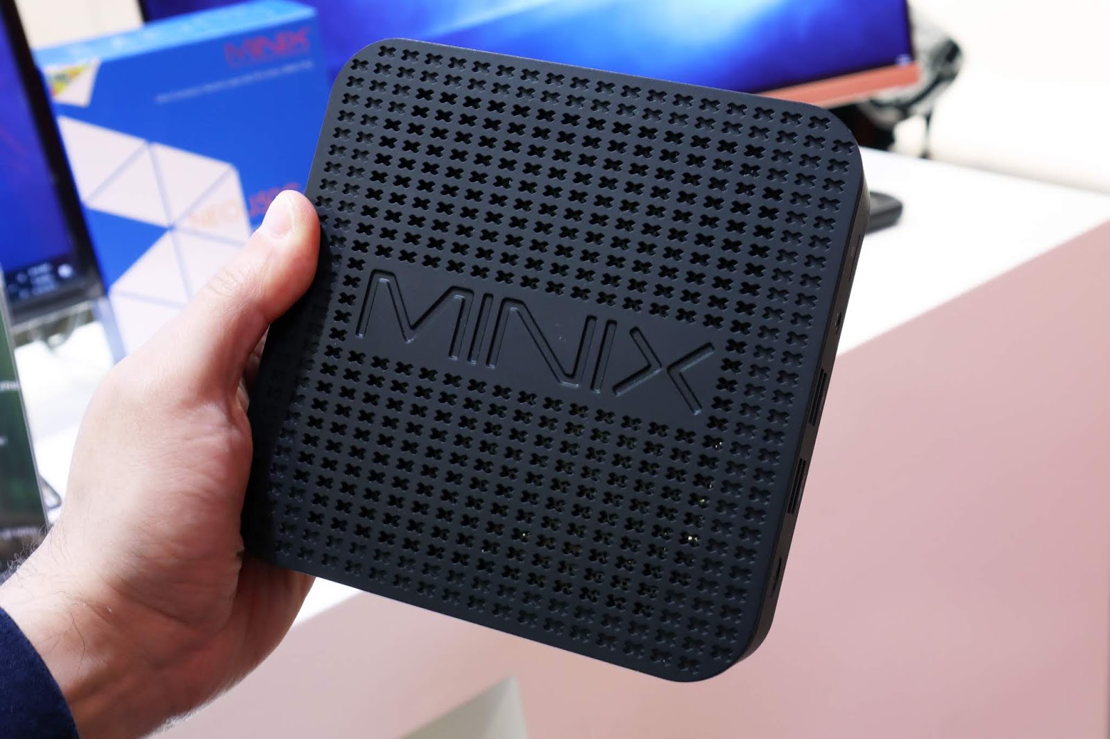 FanlessTech: MINIX finally gets it