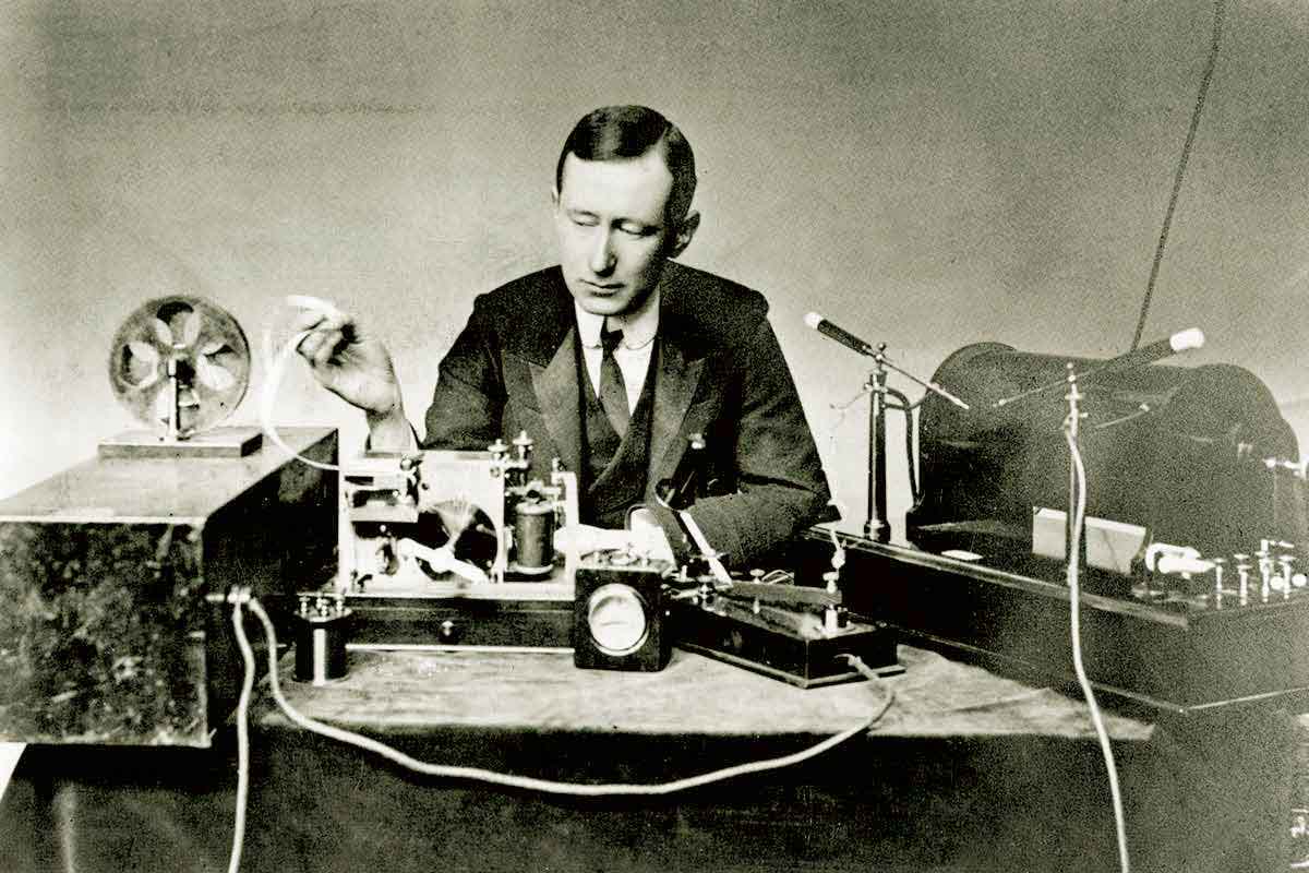 Onefluent: Who actually invented wireless telegraphy, Jagadish Chandra ...