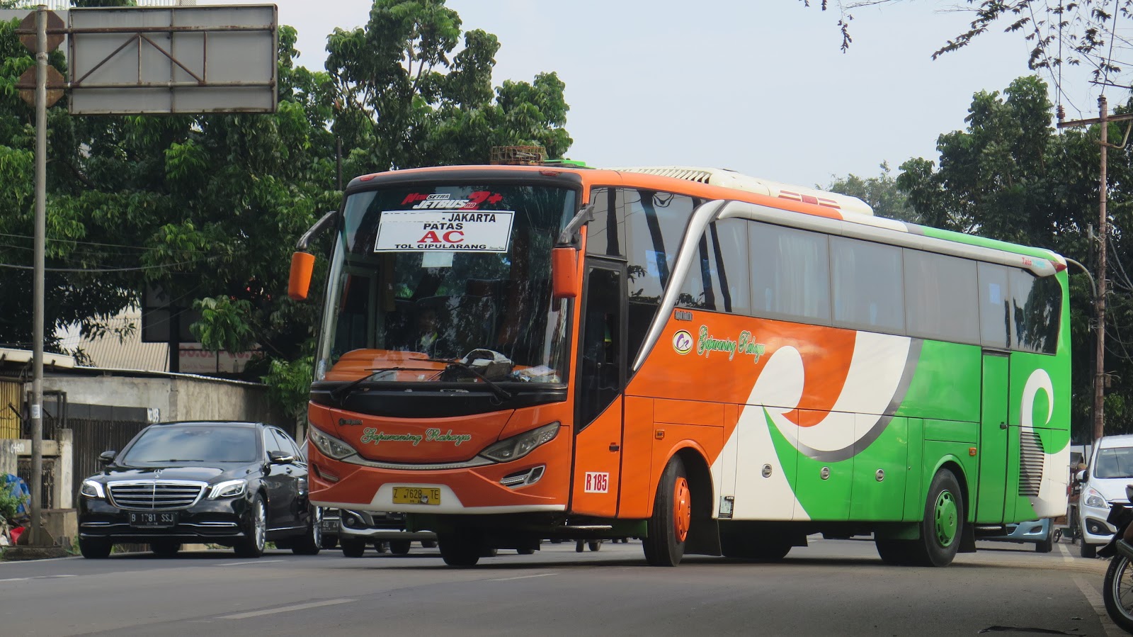 Sejarah Generasi Jetbus AdiPutro | Zero