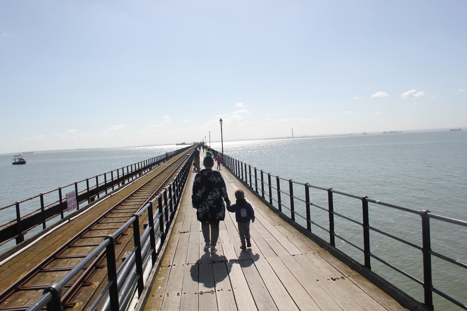 The Worlds Longest Pier - Southend-on-Sea | FAST Blog: Family Homestead