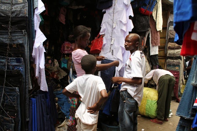 TAHARIRI: TABIA HII YA WAUZA MITUMBA SOKO LA MCHIKICHINI NI ...