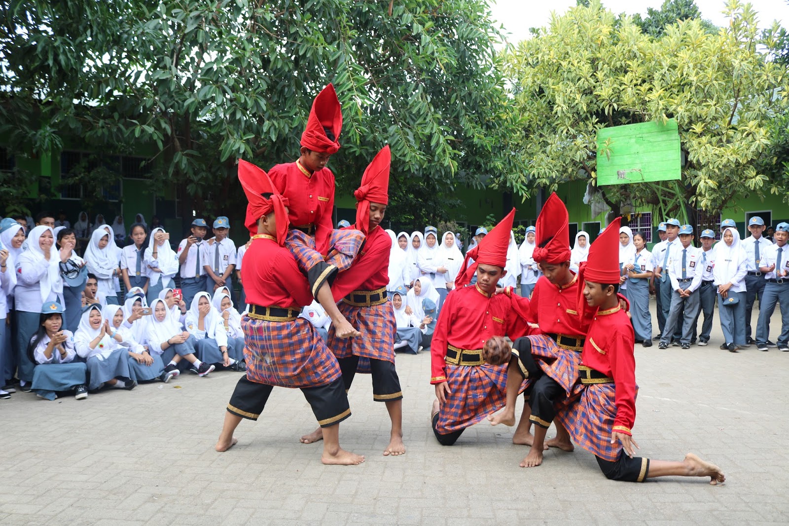 Sejarah Tari Paraga (a'raga) Makassar