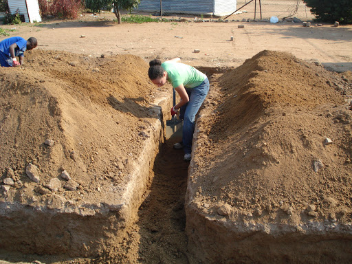 EARTH WORK IN EXCAVATION OF FOUNDATION. - DSCAPESARCH