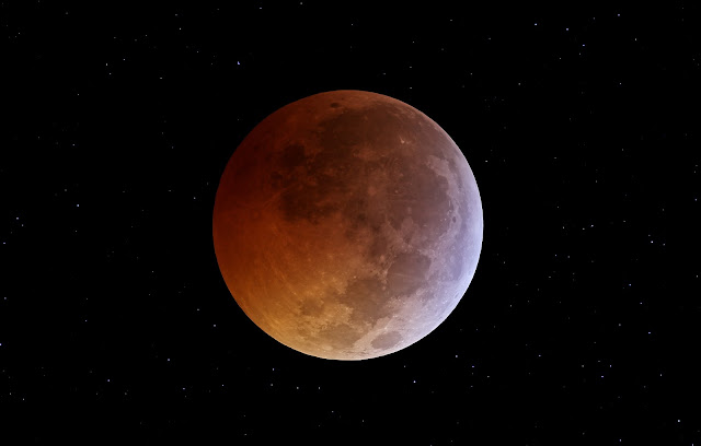 The Solstice Moon's Eclipse | Earth Blog