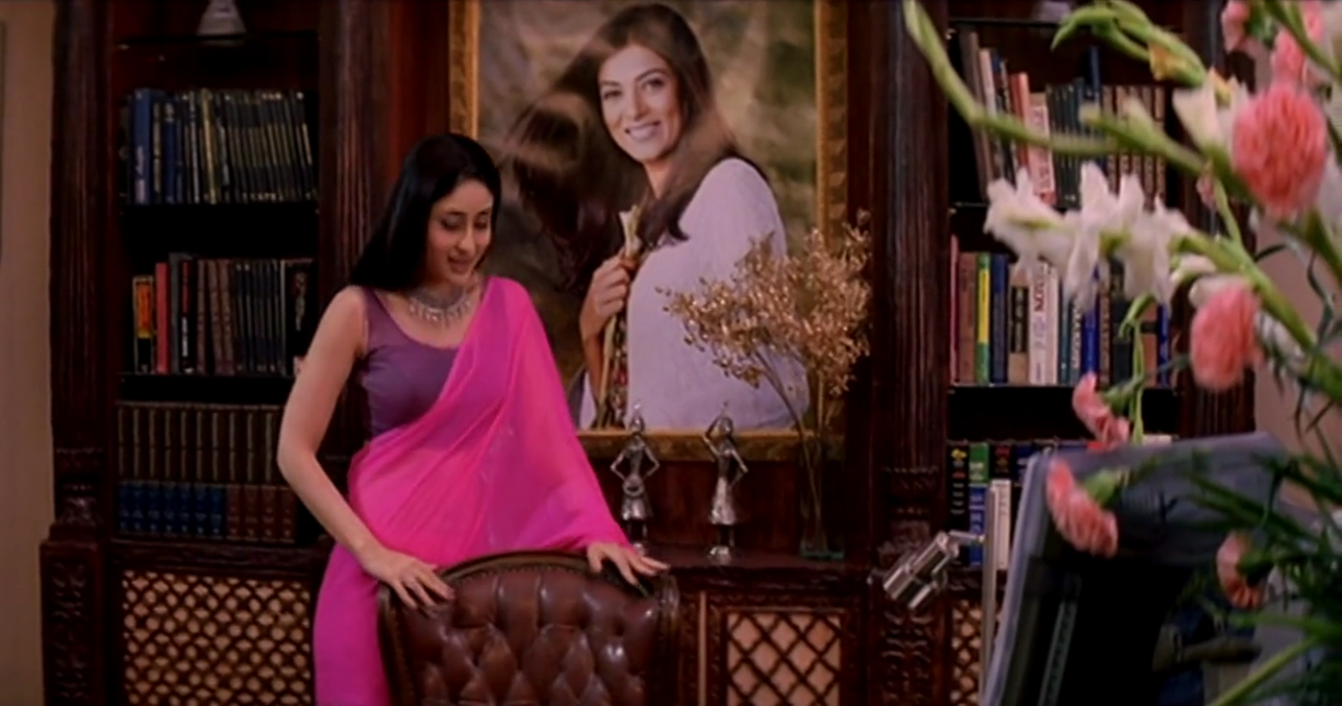 Farhana Jafri: Movie Review : Bewafaa (2005)