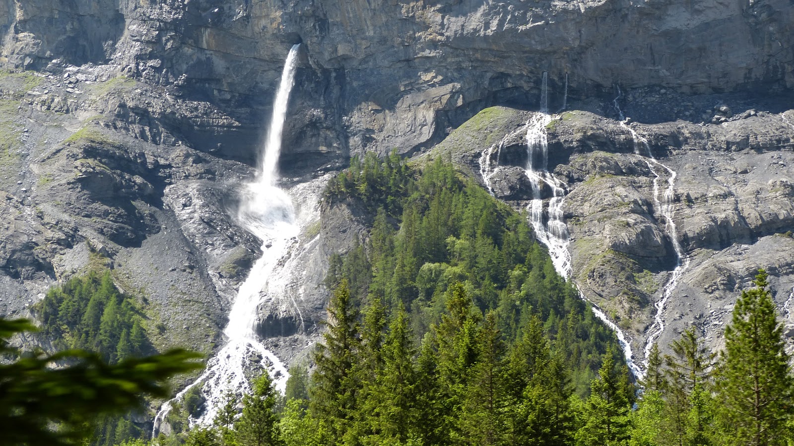 Hiking in Switzerland – Gabrielle and Urs: An Awesome Secret Hidden ...