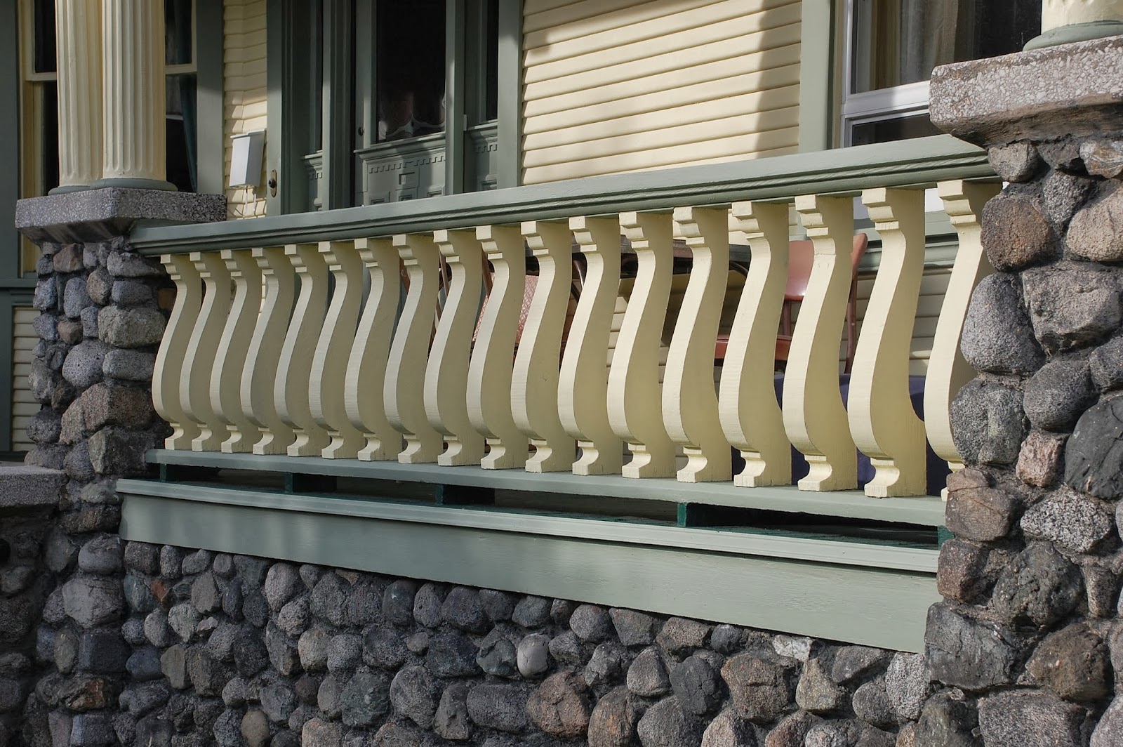 Century Bungalow : Allusive Architecture