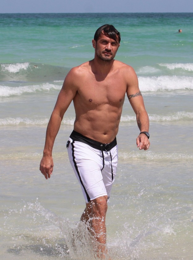 paolo-maldini-a-miami-beach.jpg 625×842 píxeles | Paolo Maldini | Pinterest