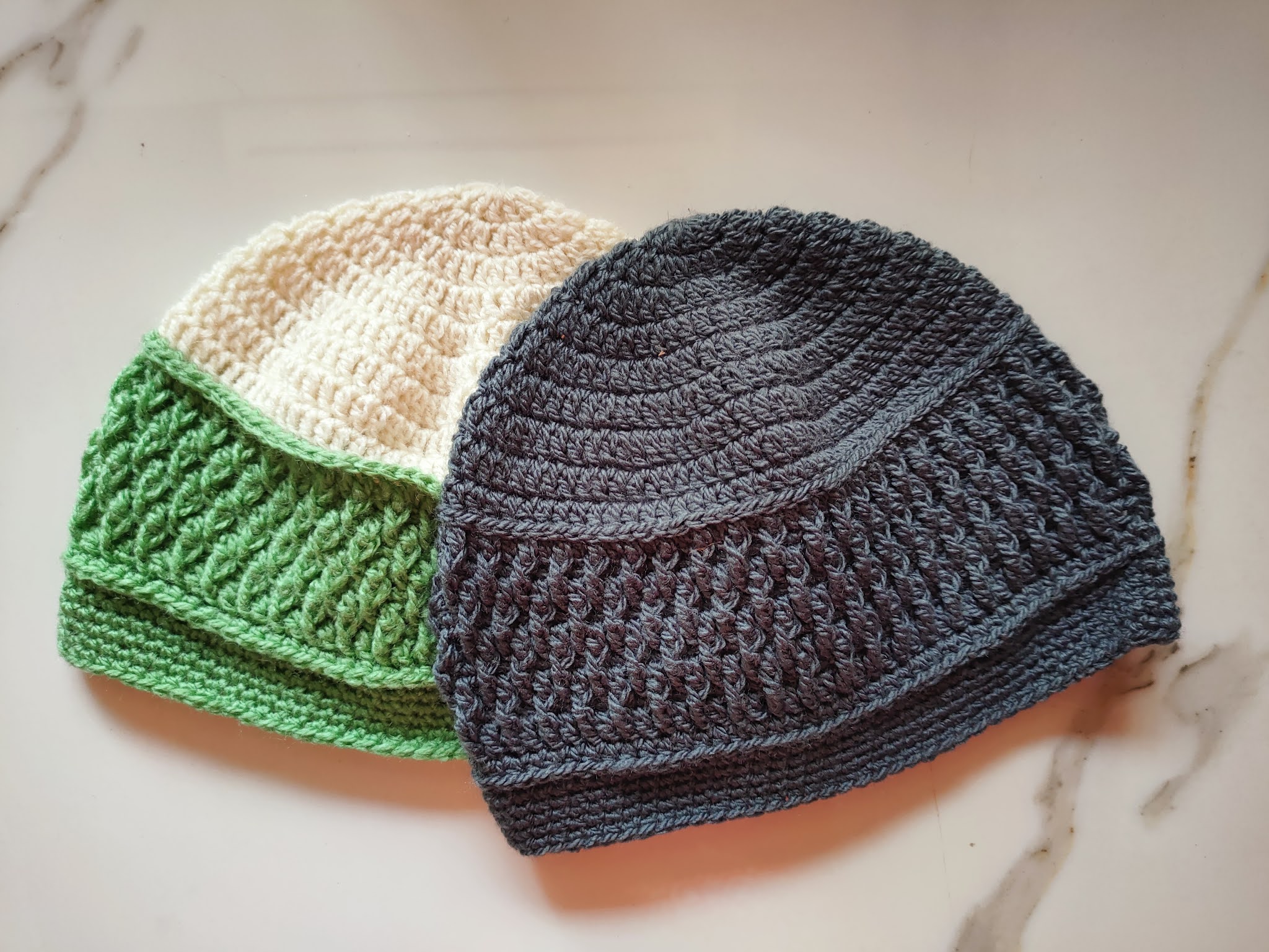 Crochetkari: Crochet Sheldon Beanie Free Pattern