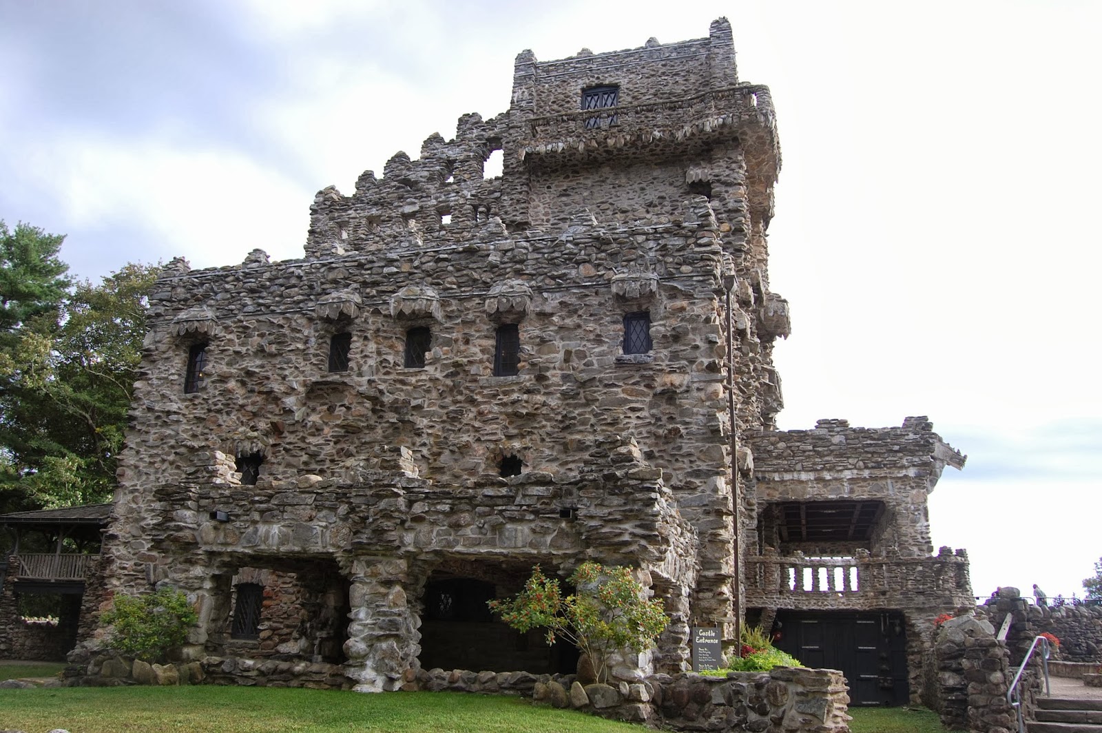 Shanna's Adventures: Gillette Castle State Park