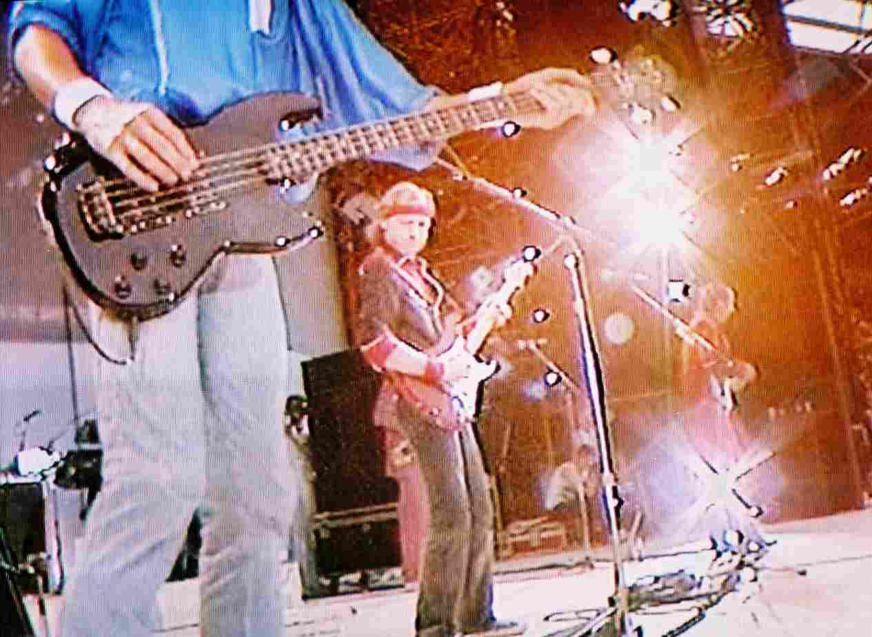 A HISTORY OF WAL BASSES: Introduction and a brief overview...