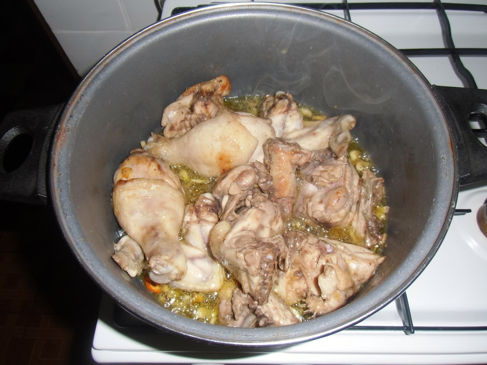 Mi Sartén: Pollo al ajillo con patatas alioli