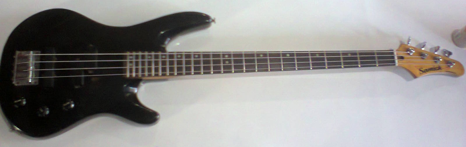 Bass Guitar ; Samick Established 1958 | Kang Sun's Blog