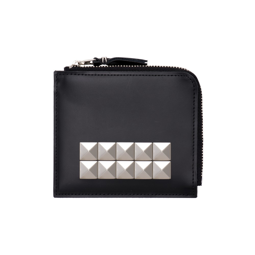 財布：COMME des GARCONS Stud Wallet Collection｜コムデギャルソン店舗マップ