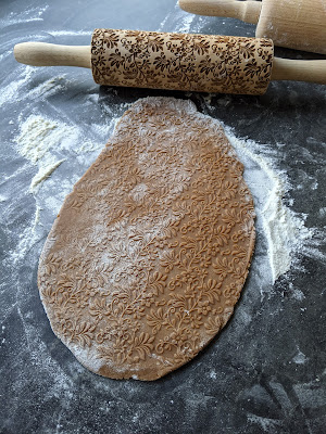 Kekse backen - Mit Musterrollen und Ausstechformen durchs ganze Jahr