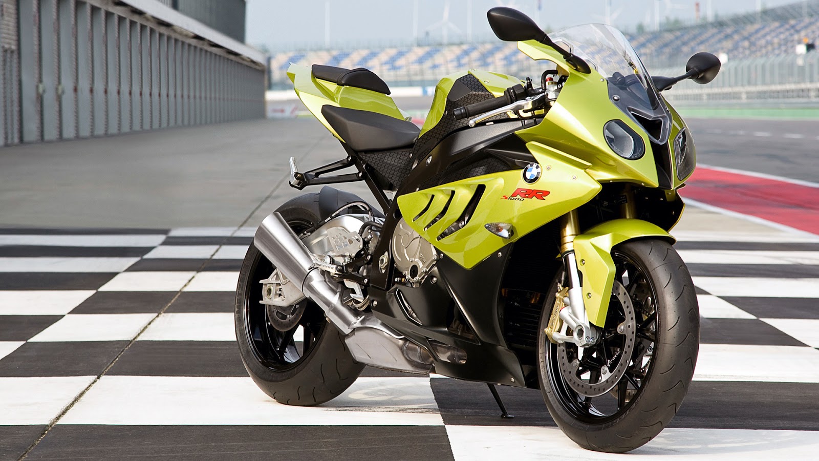 Heavy Motor Bikes: Top 10 Heavy Bikes Of the world ( latest ) Specs ...