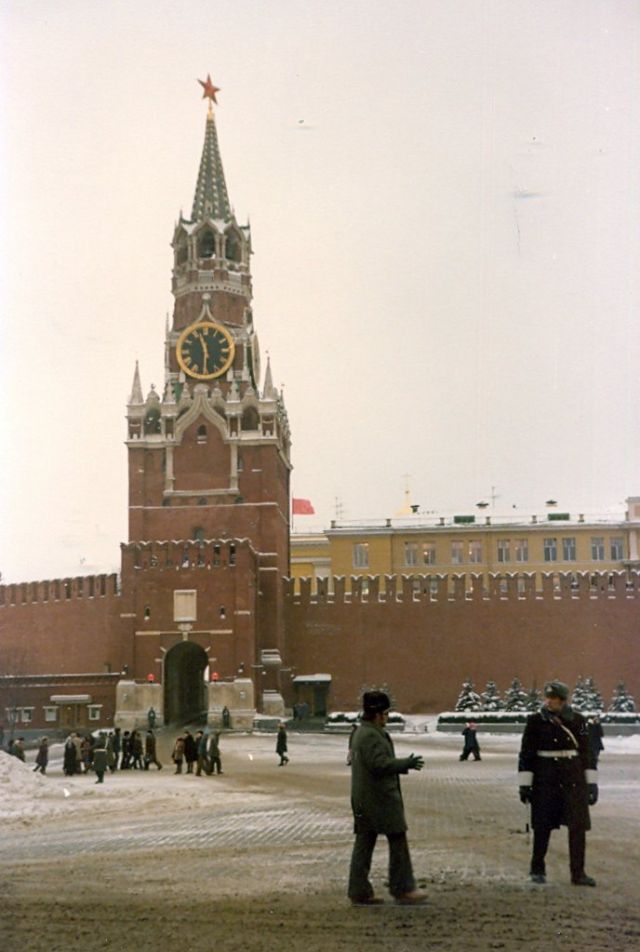 Moscow in the Late 1970s Through Fascinating Photos | Vintage News Daily