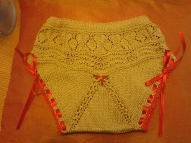 En punto, de mí para ti.: Mis braguitas.