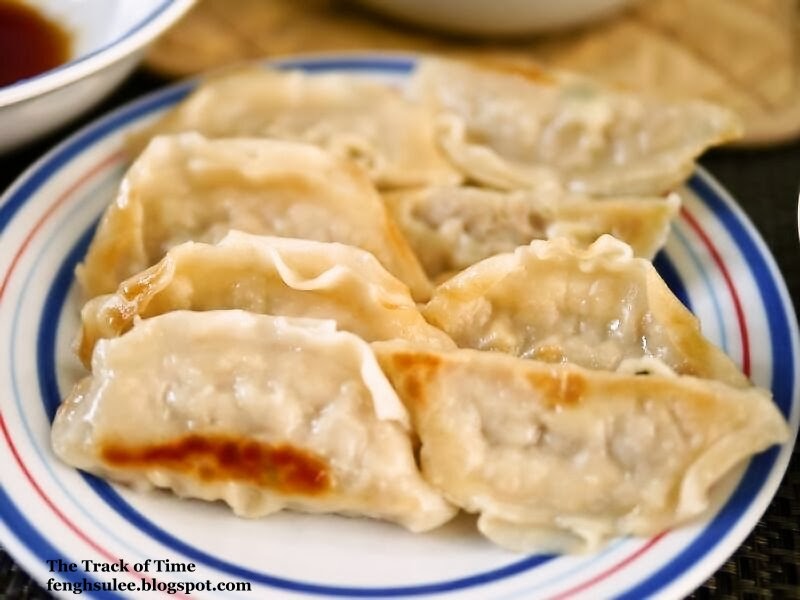 Shirakiku Pork Gyoza (1) | The Track of Time