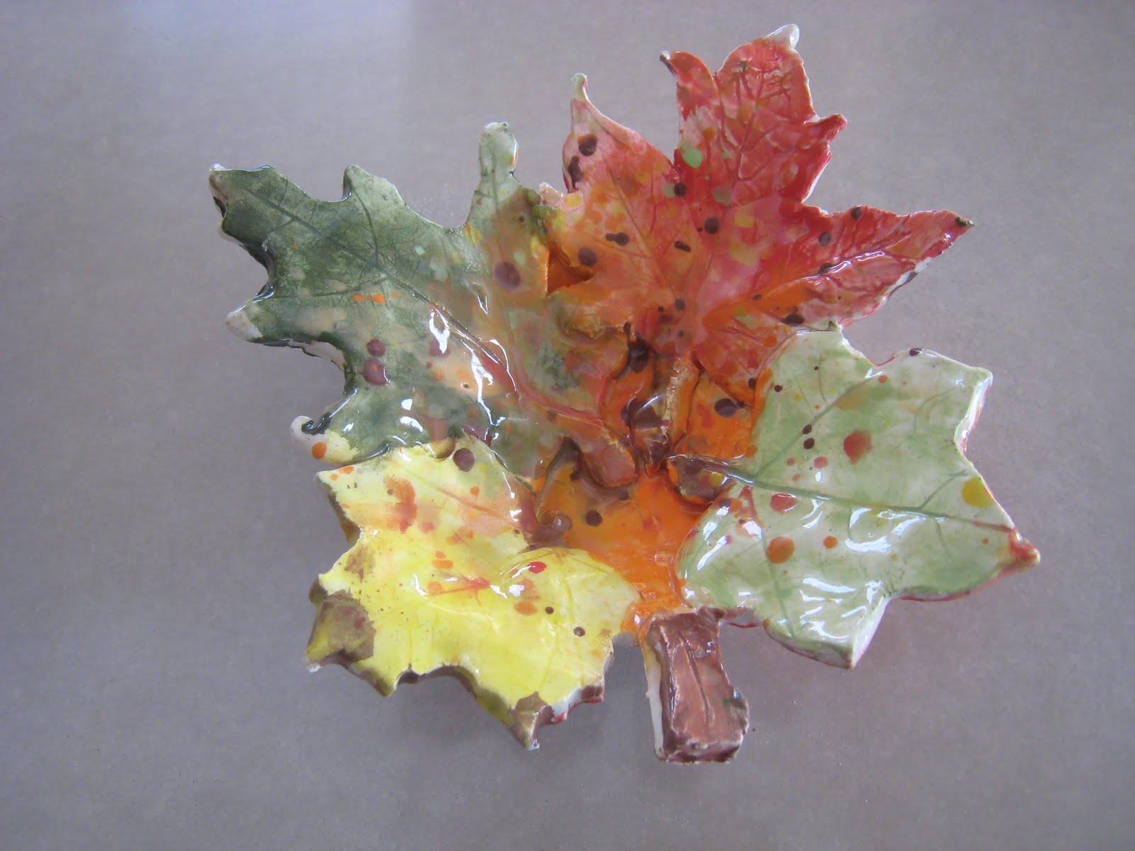 Children's Art Classes: Ceramic Leaf Bowls
