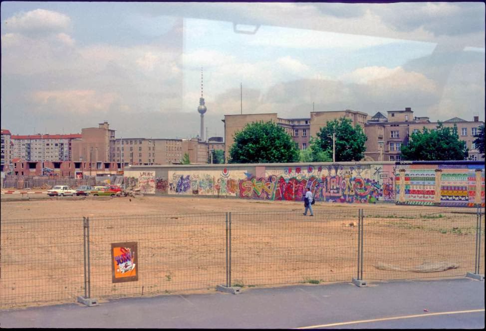 35 Photographs of Berlin in 1992 ~ Vintage Everyday