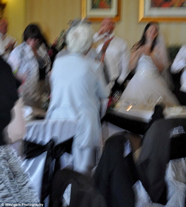 Are these Britain's worst wedding pictures? Newlyweds devastated as ...