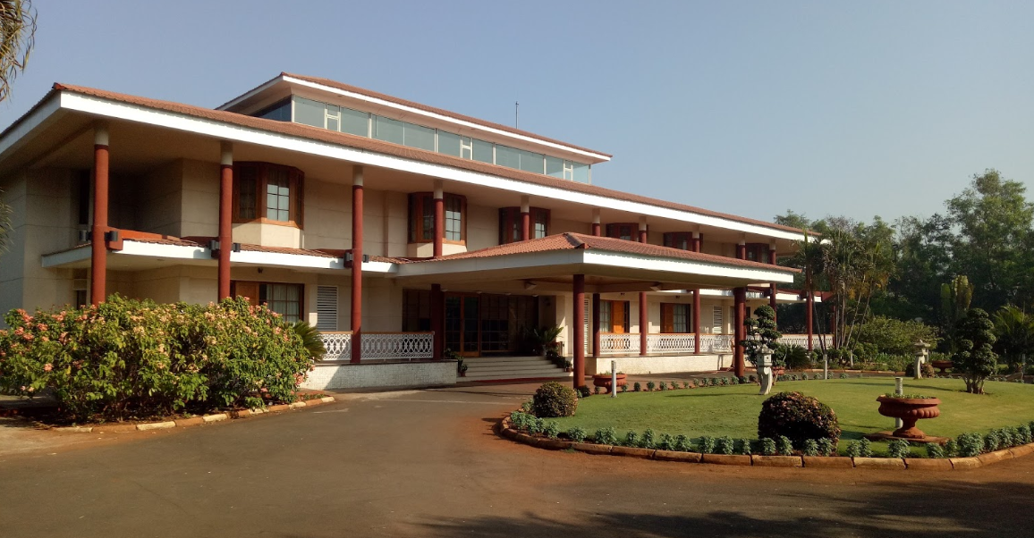 NAMASTE: Reliance Industries Guest House - Nagothane