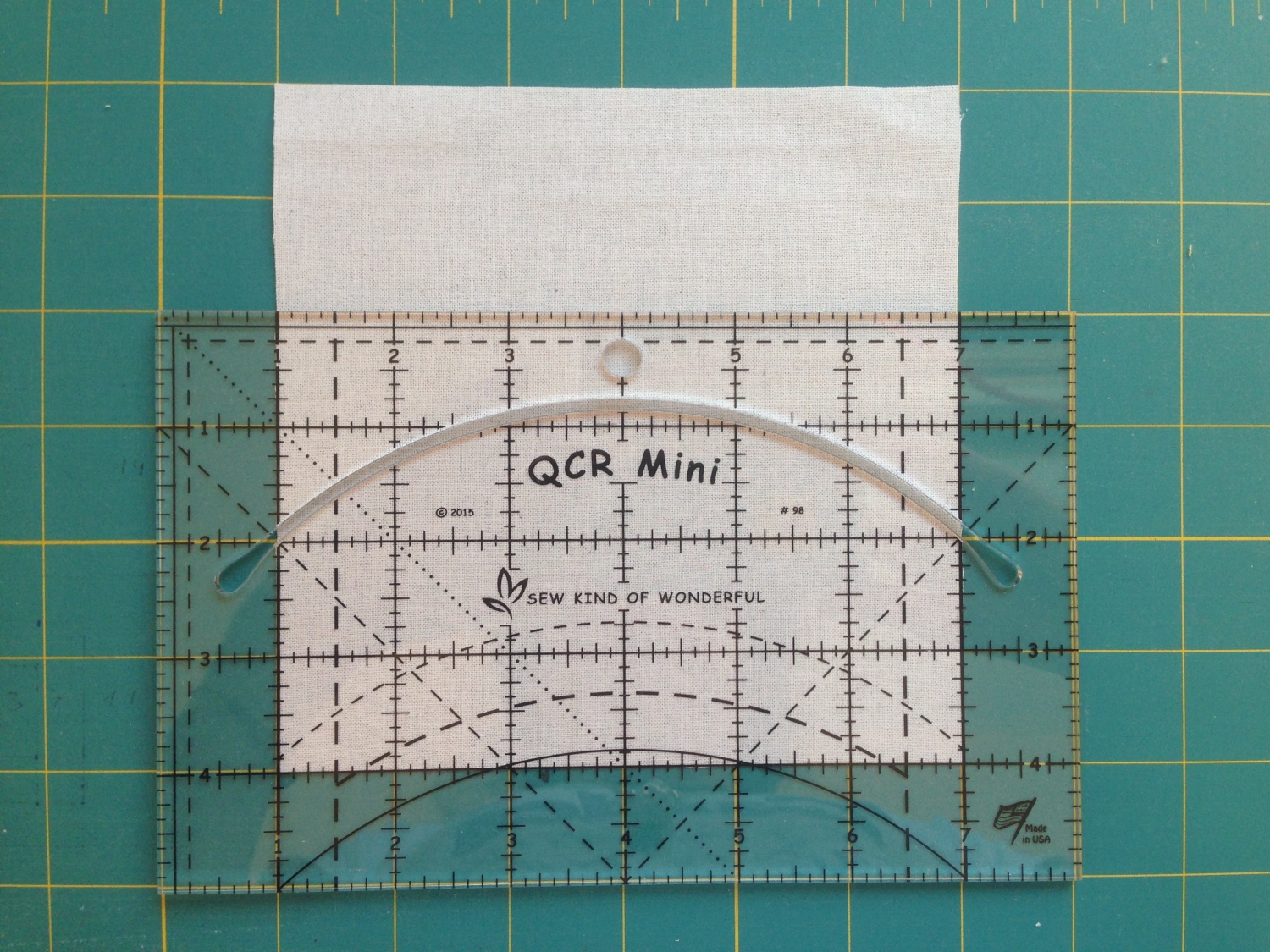 einfach bunt...: Einfacher Block mit dem Mini Quick Curve Ruler- Anleitung