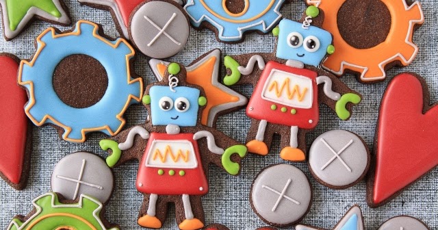 How to Make Decorated Robot Cookies