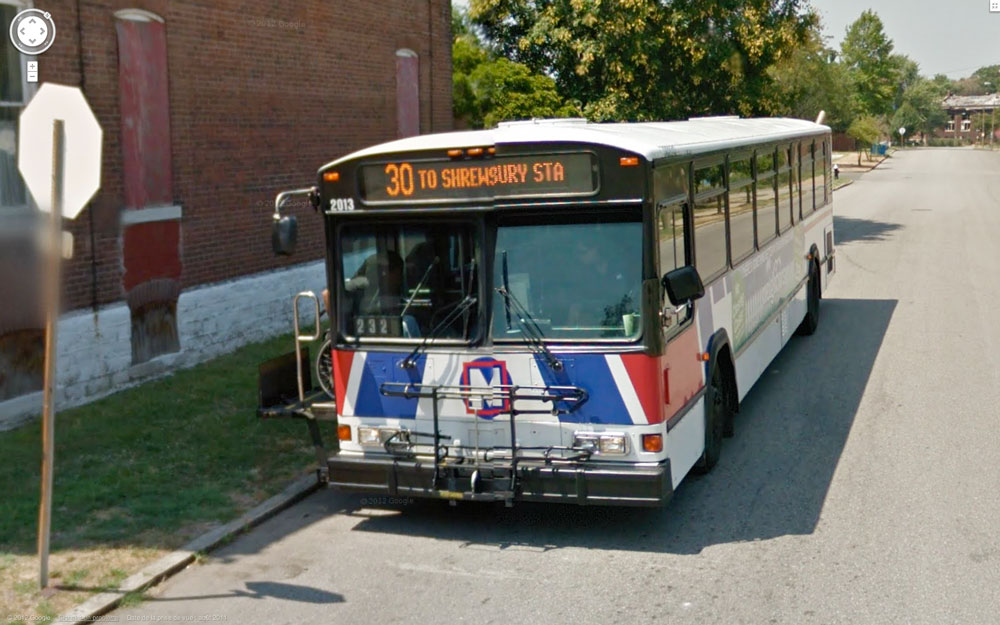 Dreamlands: Bus stop - Saint-Louis