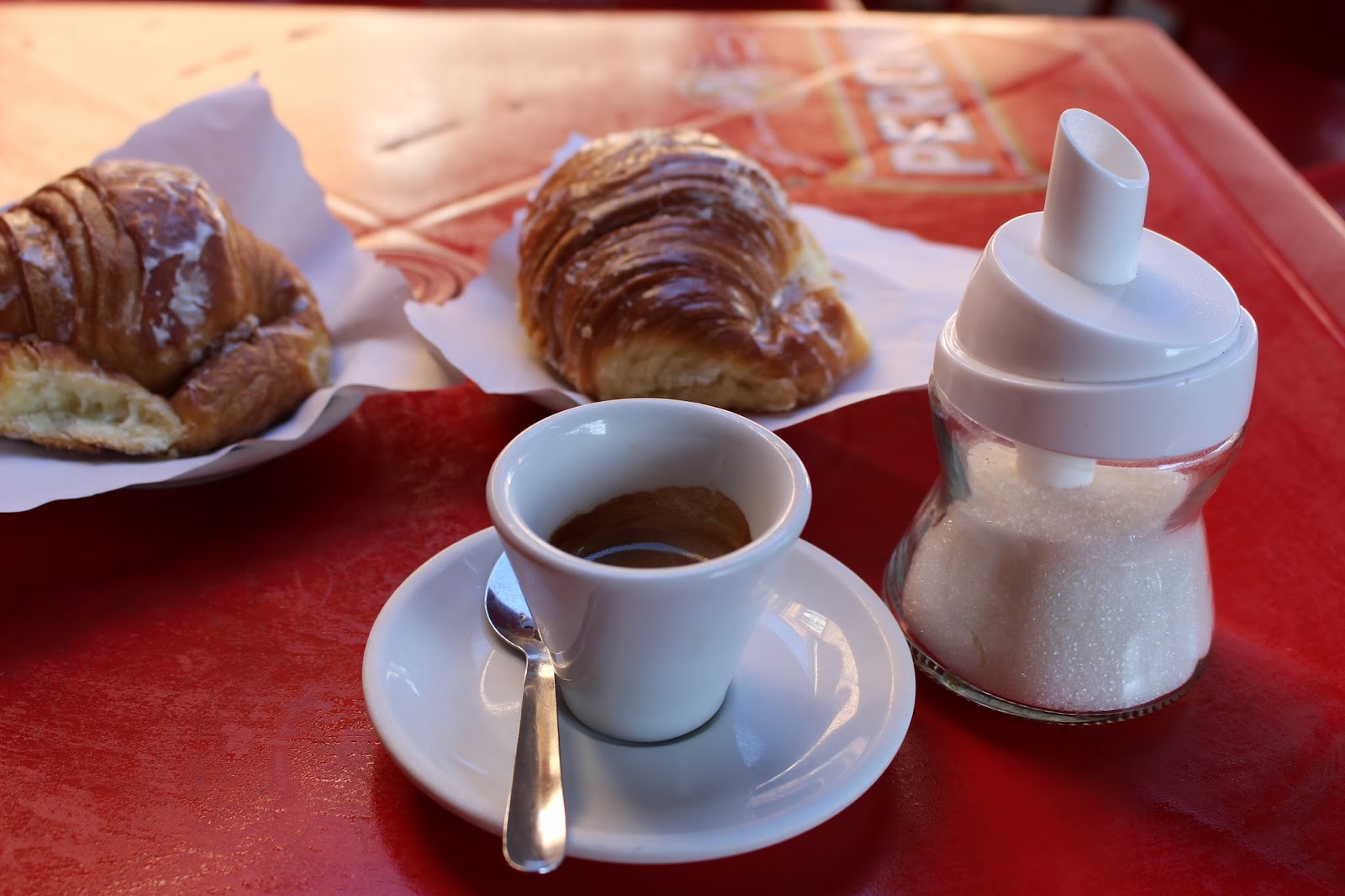 Rome tips for first time visitors: Breakfast in Rome