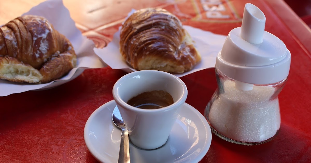 Rome tips for first time visitors: Breakfast in Rome