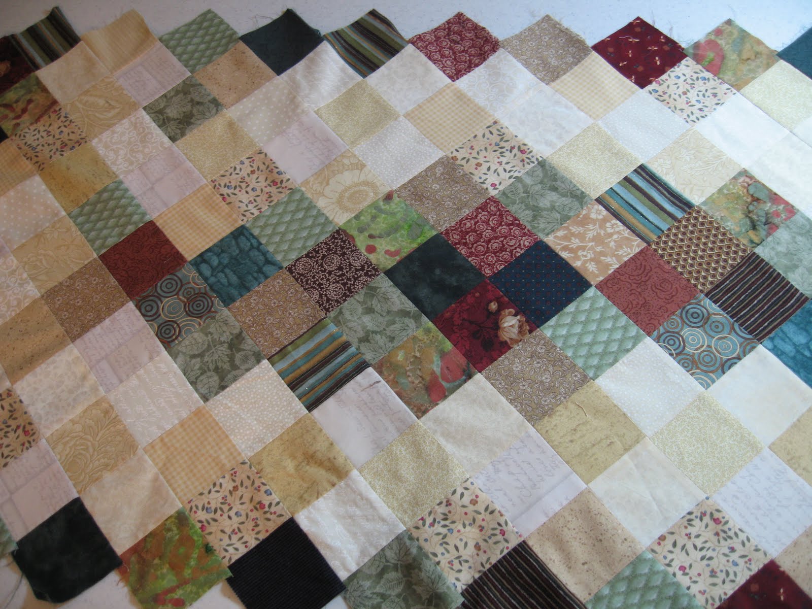 LIFE WITH LYNN: Table-Topper Quilt; Step-by-Step