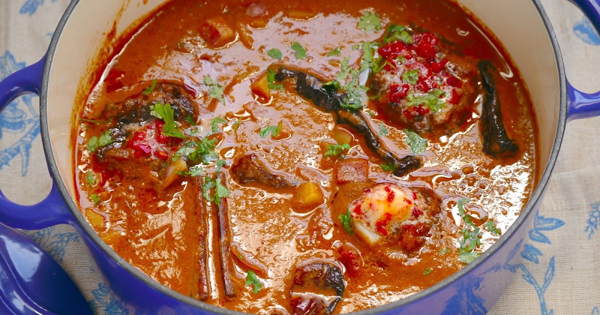 Beef stew with Indian spices