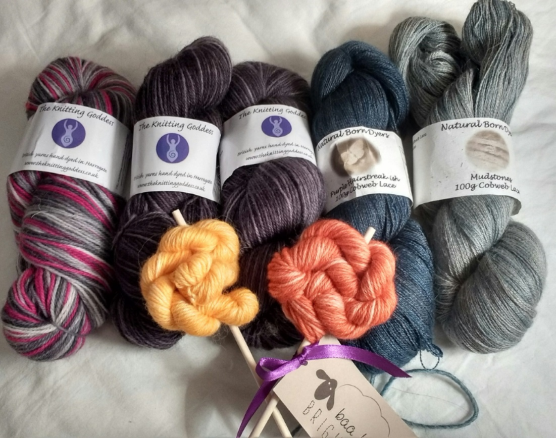 Julia Hedge's Laces: Daytripping with Fibre: The Leeds Wool Festival.