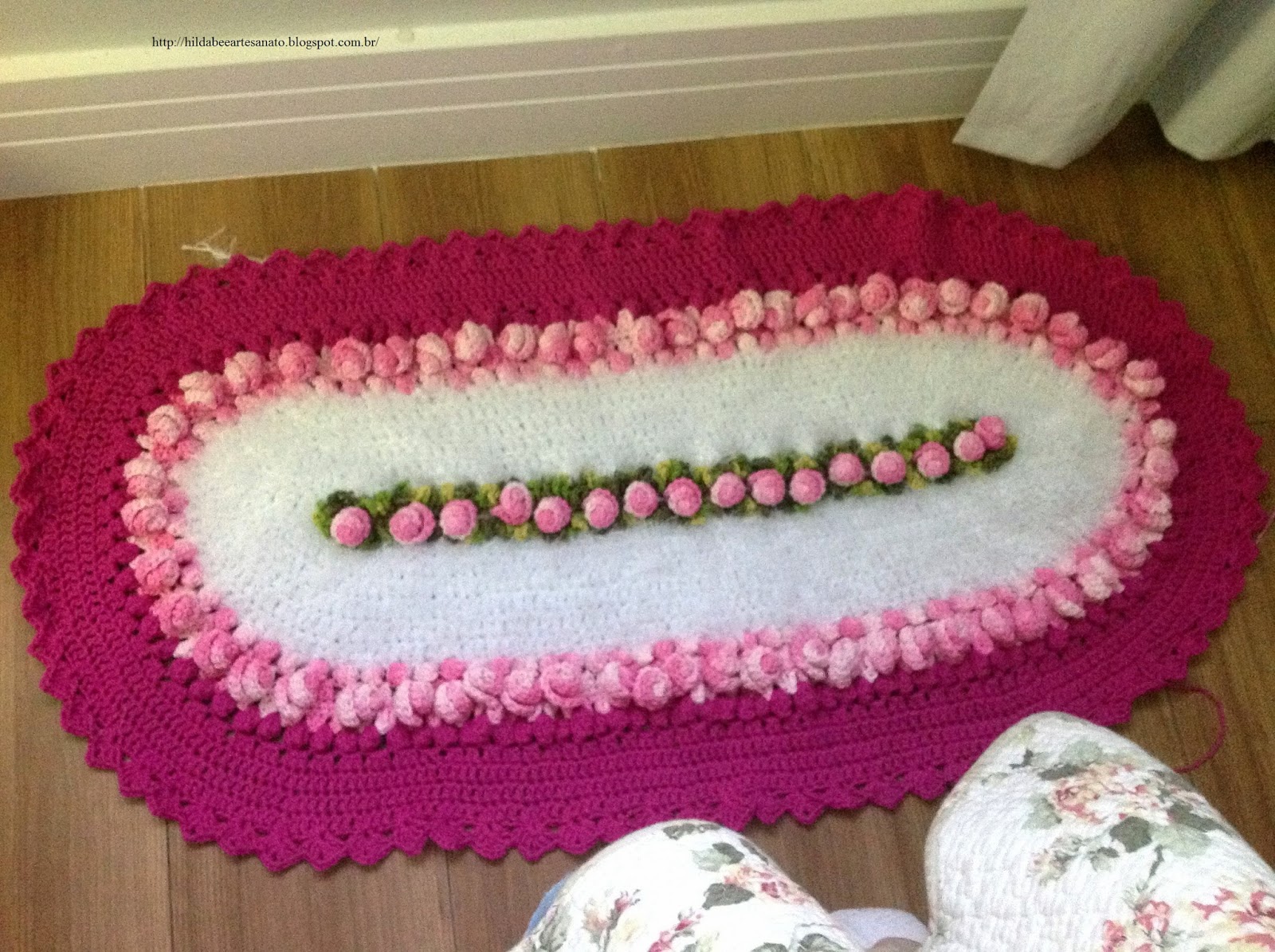 Hilda Bee Artesanato: TAPETE FLOR ROCOCÓ