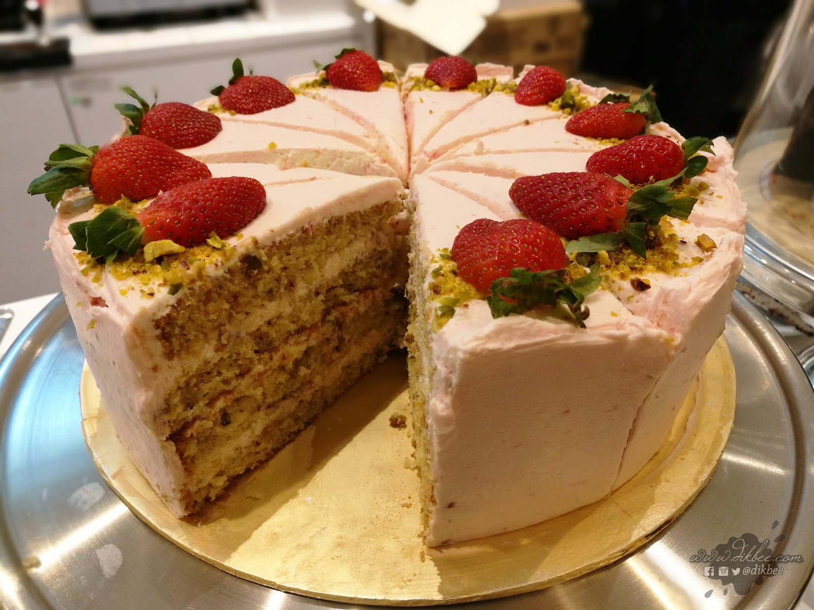 KEK DAN PASTRI YANG SEDAP DI GULA PETITE IOI CITY MALL