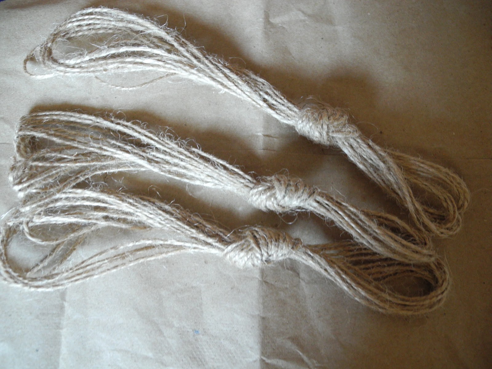 Build Me Up Buttercup: DIY PARTY BANDERITAS