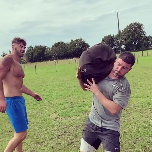 Hollyoaks off the Charts: David Tag Shirtless workout