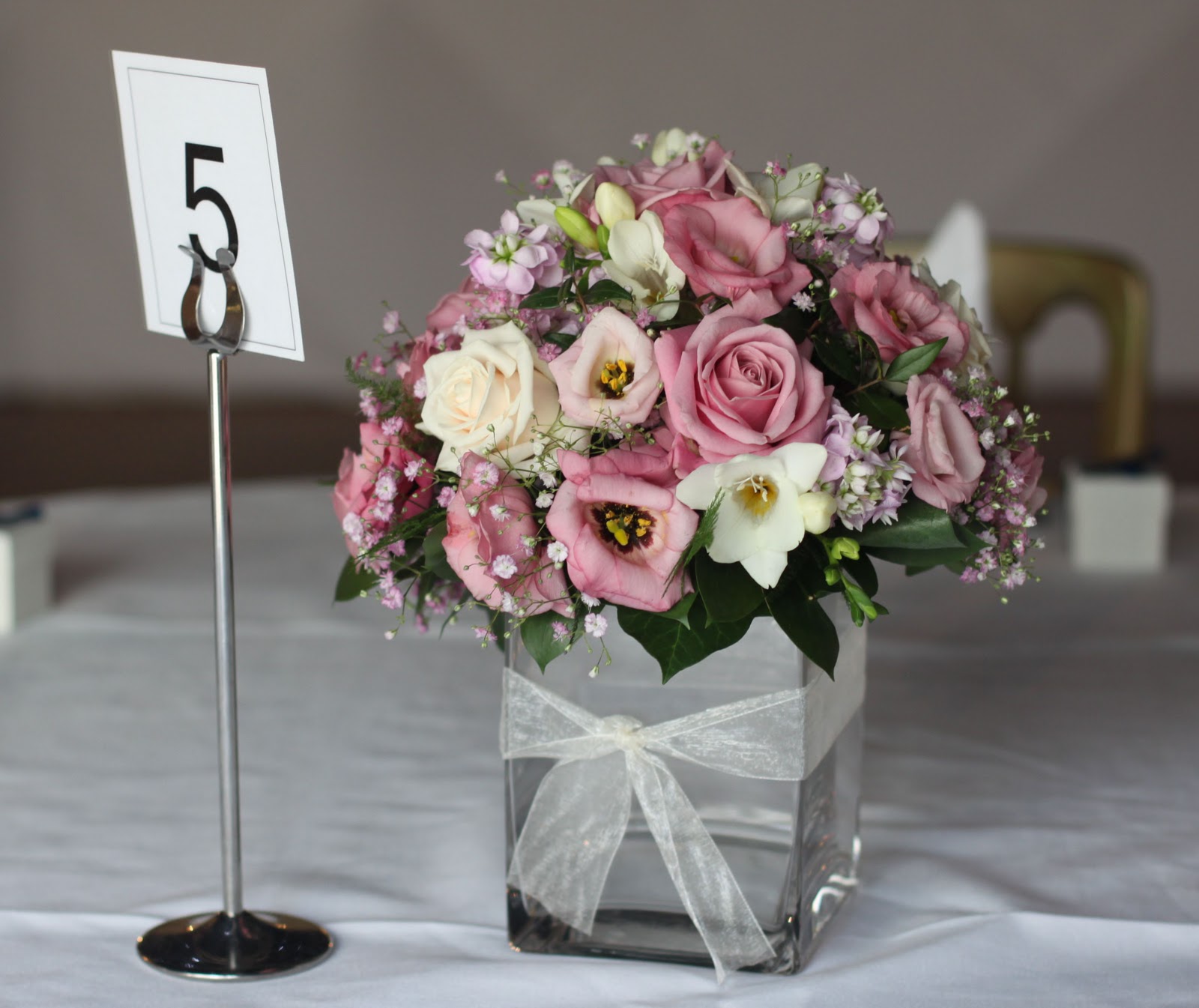 Wedding Flowers Blog: Sarah's Wedding Flowers, Warsash Church & The ...