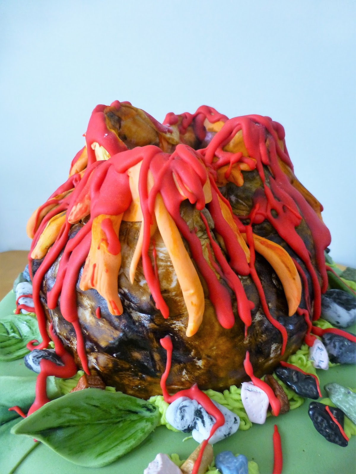 CakeSophia: Volcano cake