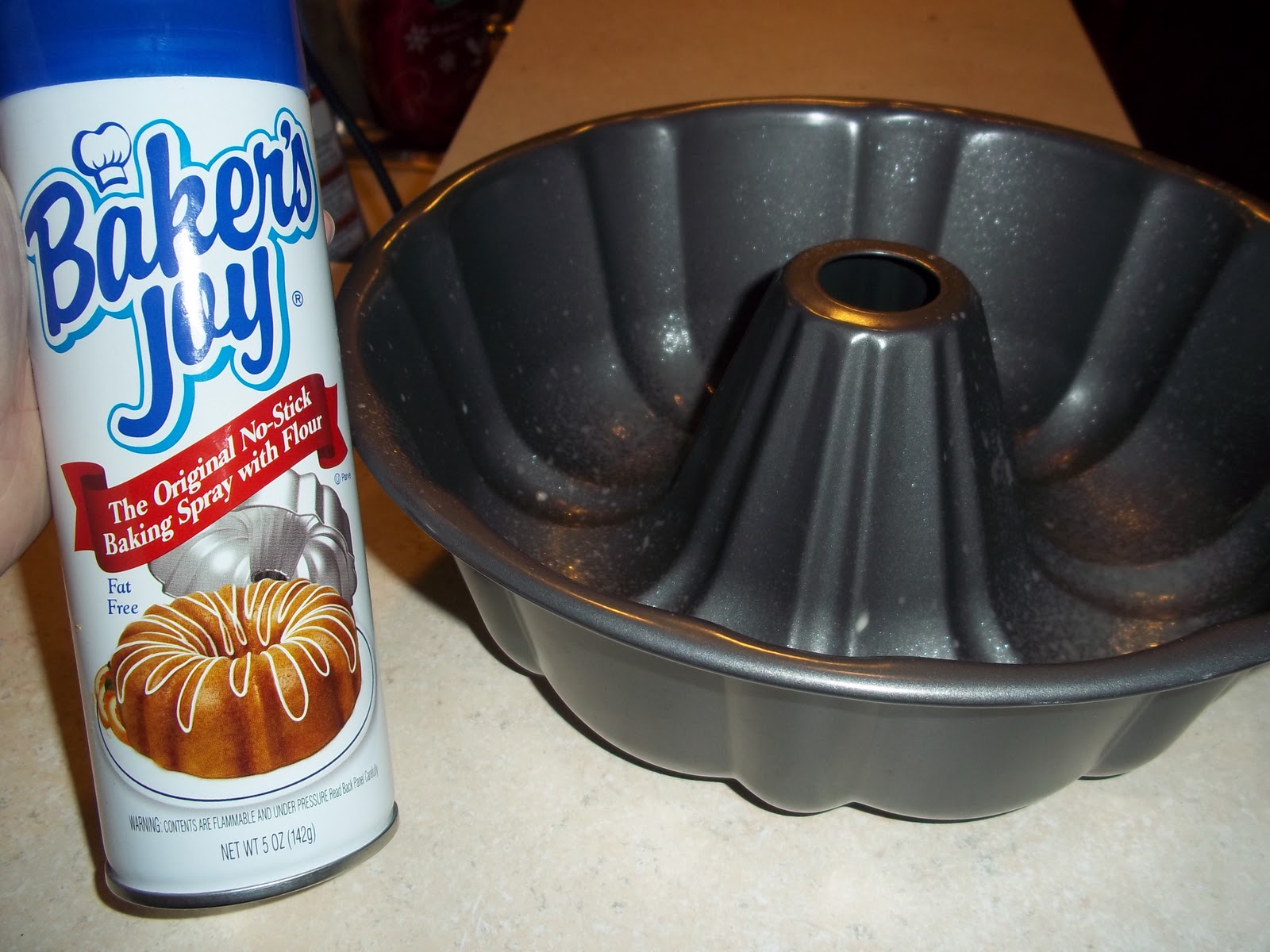 Creations by Kelly: Cream Cheese Pound Cake