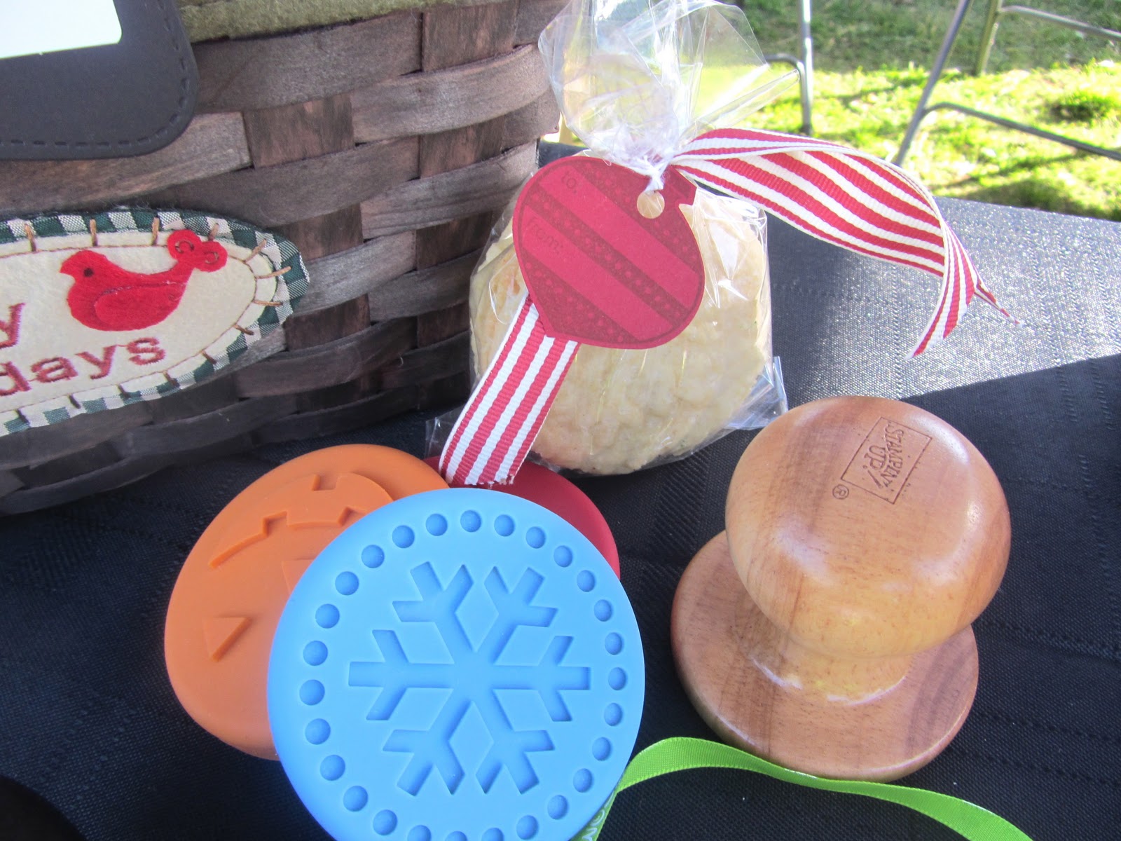 PinkBlingCrafter: "Craft Fair Pictures"