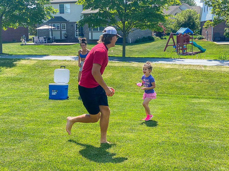 Tales of the Flowers: Michigan - Fun times playing in water