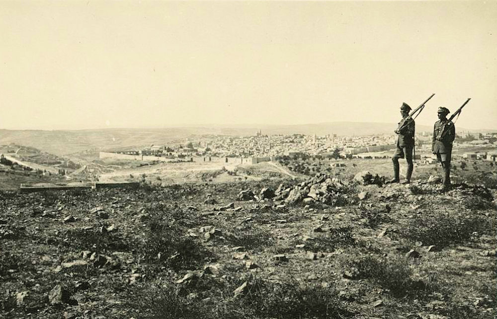 Roads to the Great War: Photos of the British in Jerusalem, 1917–1920