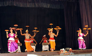 Goalpostlk.: Sri Lanka Traditional Dancing