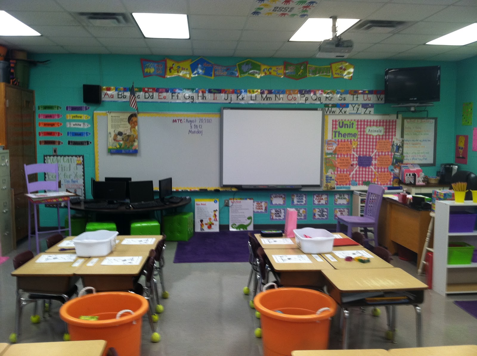 Life in First Grade: Teacher Week: My Classroom