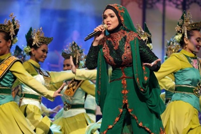 40 Lagu Terbaik Dato Sri Siti Nurhaliza #SitiGolden40th