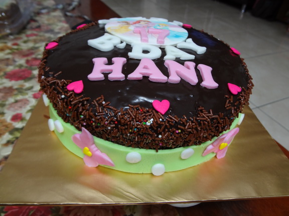 Dari Dapur Rin @ Simply Sweet & Cheezy: Happy Birthday Hani - Moist ...